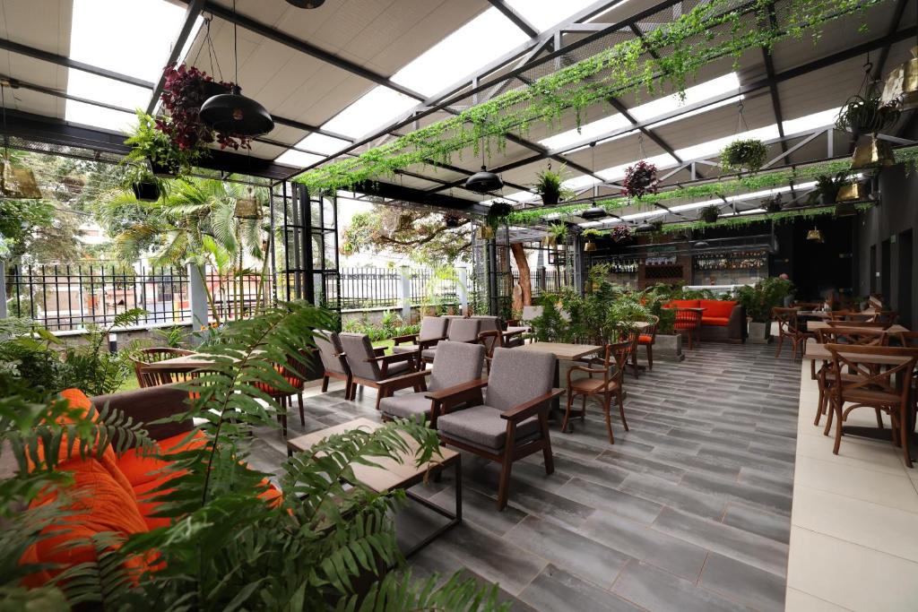 PrideInn Hotel, Nairobi - Nomad Touring Company Ltd.